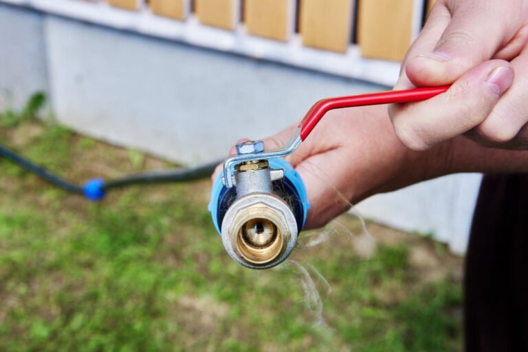 Differences between CamLock Couplings and Traditional Hose Couplings - PROCAMLOCK